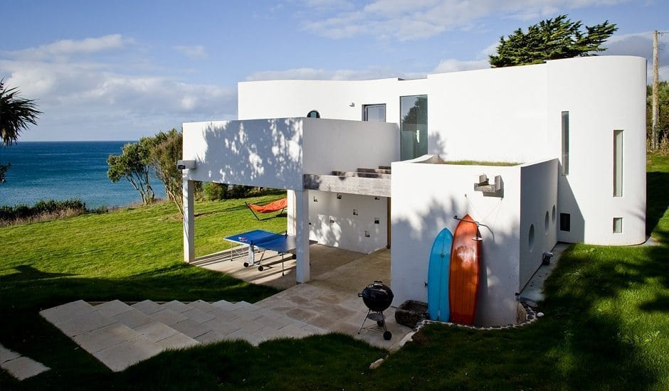 URLAUBSARCHITEKTUR | HOLIDAYARCHITECTURE