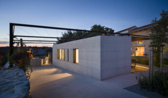 Kambra – HOLIDAYARCHITECTURE