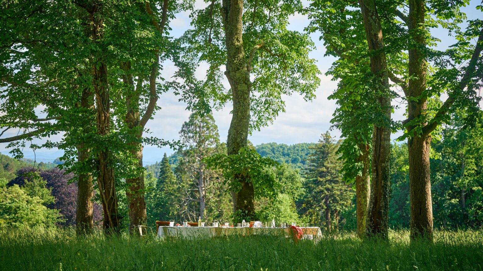 SPACE: Château de Sibra in Lagarde, Occitania | holidayarchitecture