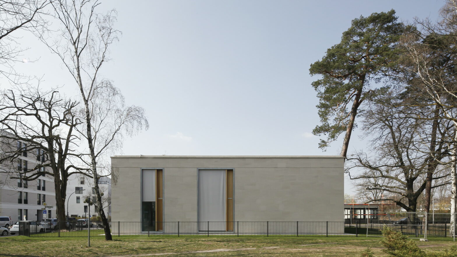 black+bright – HOLIDAYARCHITECTURE