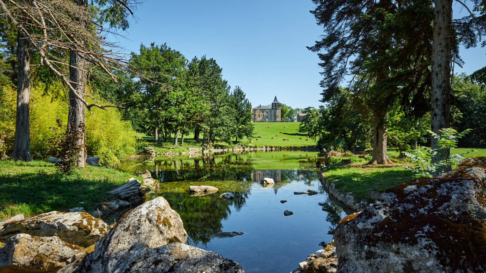 Château de Sibra – Place of a thousand stories | holidayarchitecture