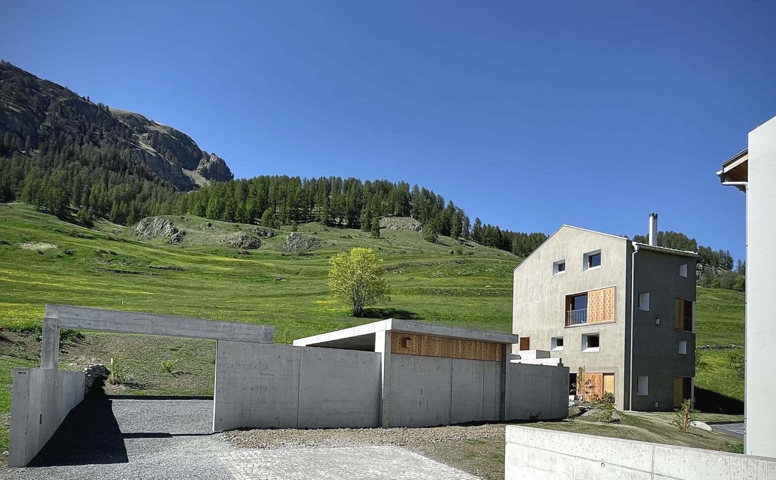Chasa Tuoretta in Lower Engadine, Ardez | holidayarchitecture