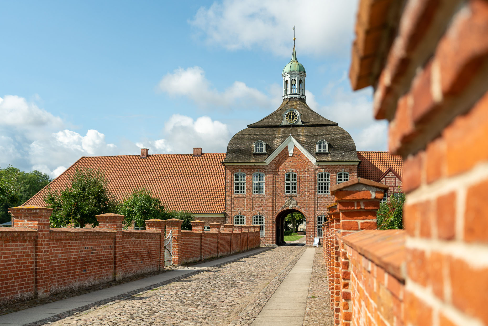 Kultur Gut Hasselburg – a symphony of architecture and music ...