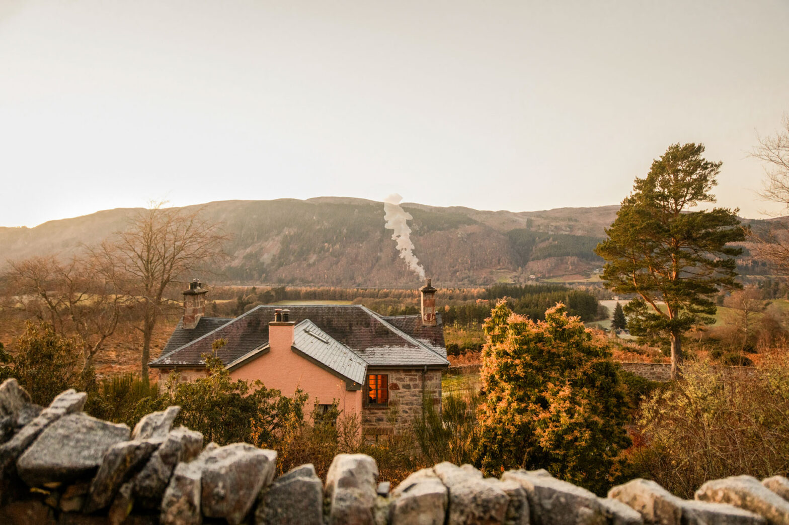 Tigh na Coille in Inverness, Dores | holidayarchitecture