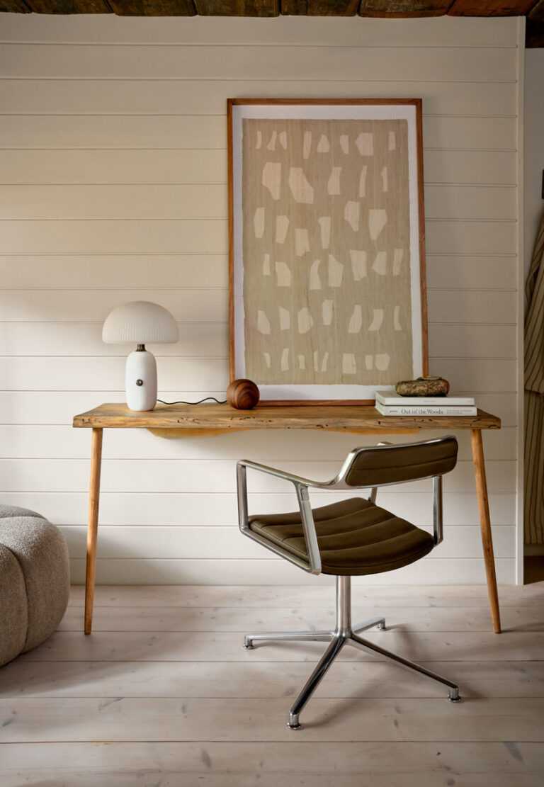 Vipp Salaca River in Vidzeme, Salacriva | holidayarchitecture