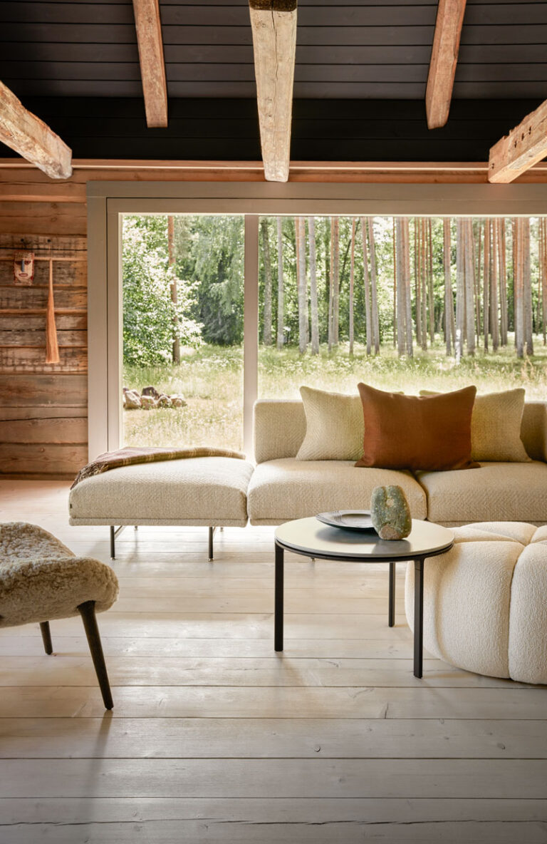 Vipp Salaca River in Vidzeme, Salacriva | holidayarchitecture