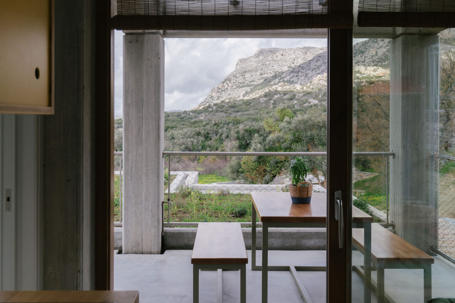Meraki Studios in Crete, Kissos | holidayarchitecture